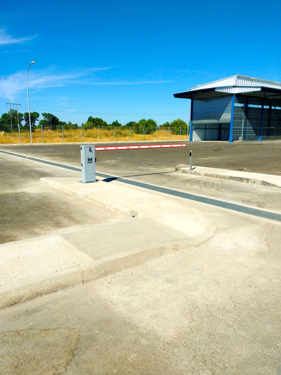 barreras-lady-beninca-en-prt-de-linares-lau | Lau Automatismos - Chile